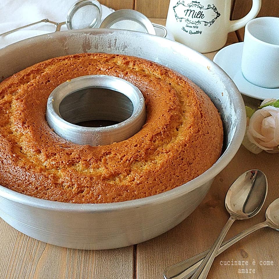 TORTA CIAMBELLA AL LATTE DELLA NONNA dolce impasto | Cucinare è come amare