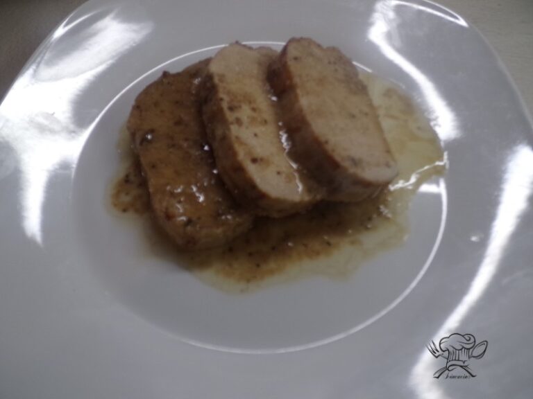 Lonza di maiale arrosto con friggitrice ad aria - Ioincucina Lonza di maiale arrosto con friggitrice ad aria - Ioincucina