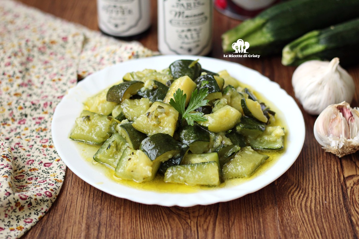 Zucchine trifolate in umido "contorno facile" - Tutto fa Brodo in ...