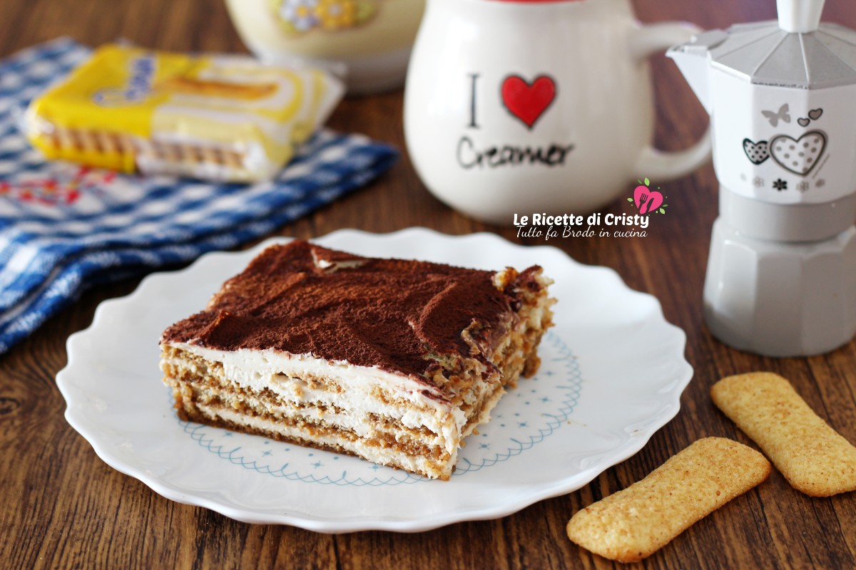 Tiramisù con i pavesini:"Dolce leggero e irresistibile" anche Bimby ...