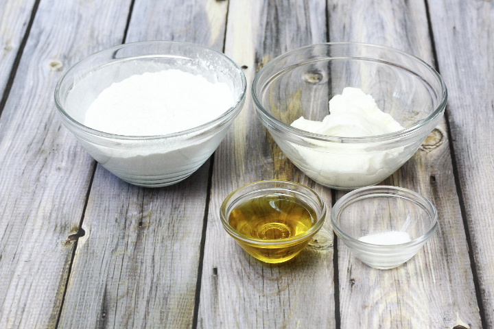 Pane piatto di riso allo yogurt